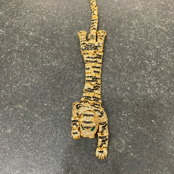 Jewelry | Vintage Tiger Pin | Poshmark